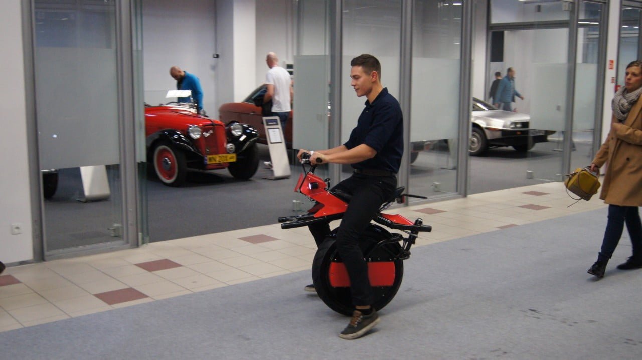 VELEX model WHEEL-e - VELEX