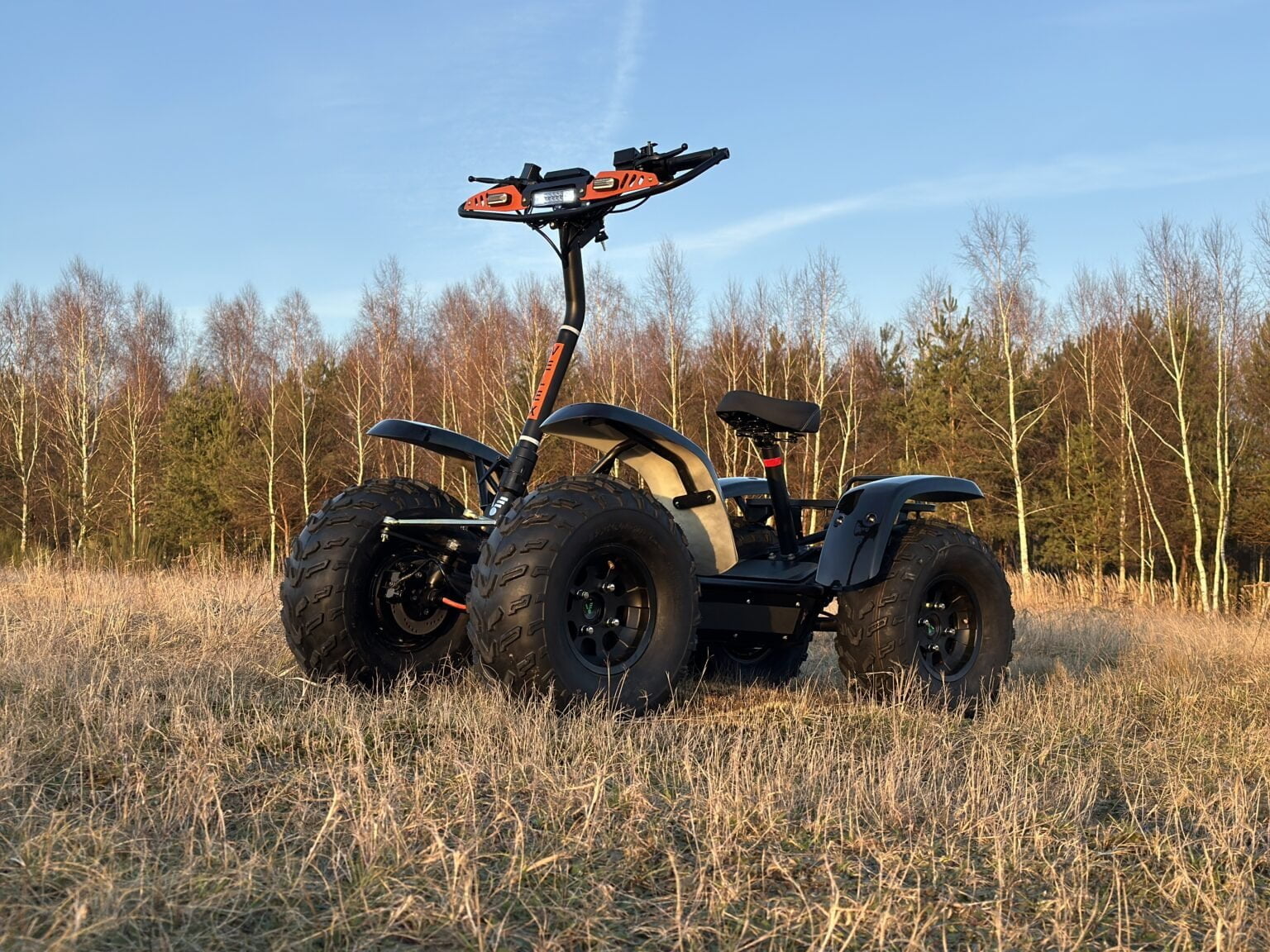 Pojazd elektryczny 4x4 VELEX Sampler